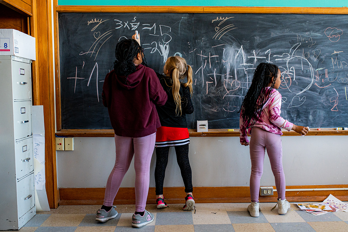 Michigan schools face tough calls as government shutdown looms - Bridge ...